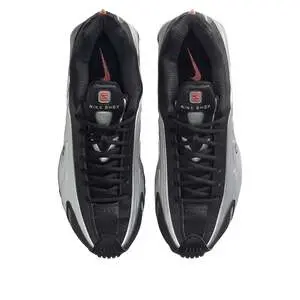 Nike Shox R4 Metallic Silver Red Sneakers - Metallic Silver/red