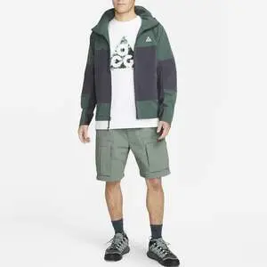 Nike Sun Farer Jacket