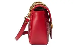 Gucci Gg Marmont Small Matelasse Shoulder Bag - Red
