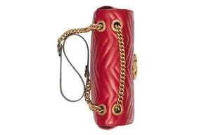 Gucci Gg Marmont Small Matelasse Shoulder Bag - Red
