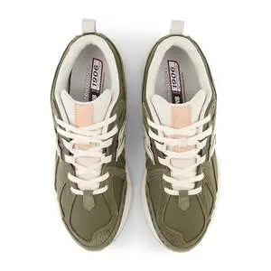 NEW BALANCE 1906f Sneakers