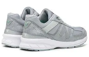 NEW BALANCE 990v5 Made In Usa Vegan Sneakers - Grey