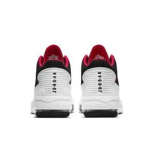 JORDAN Max Aura 2 Sneakers