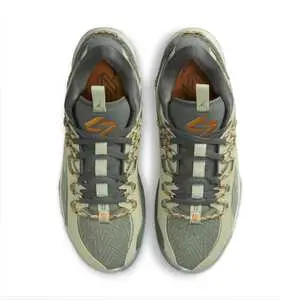 JORDAN Luka 2 'dragon Bridge' Low Top Sneakers - Oliveaura/green/orange
