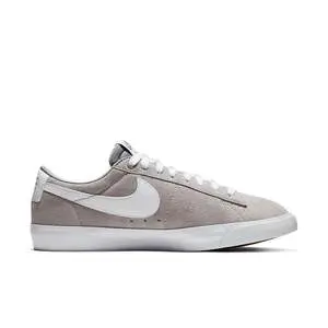 Nike Blazer Low Gt Sb Sneakers