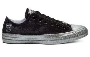 CONVERSE X Miley Cyrus Chuck Taylor All Star Ox Sneakers - Black