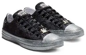 CONVERSE X Miley Cyrus Chuck Taylor All Star Ox Sneakers - Black