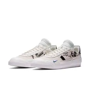Nike Drop Type Qs "scribbles" Low Top Sneakers - White/black