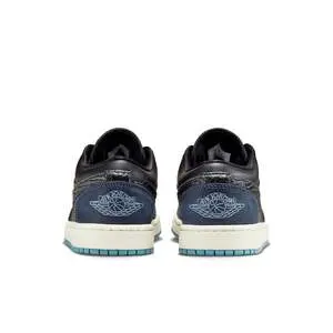 JORDAN 1 Low "midnight Navy" Sneakers