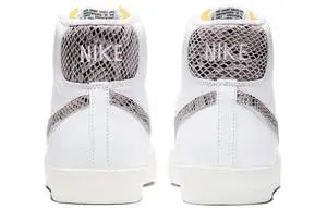 Nike Blazer Mid '77 High Top Sneakers With Snakeskin Detail - White