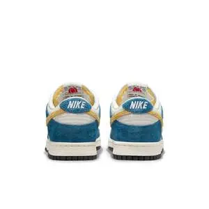 Nike X Kasina Dunk Low '80s Bus Sneakers