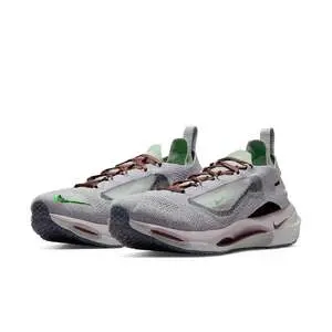 Nike Spark Flyknit Sneakers - Grey/purple/green