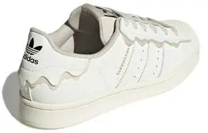 Adidas Superstar Sneakers