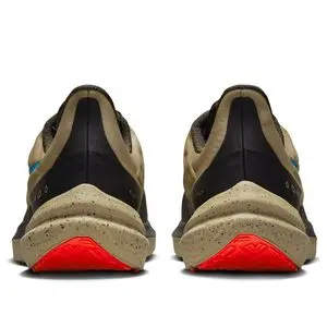 Nike Zoom Winflo Shield Athletic Sneakers - Greybrown