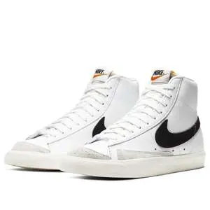 Nike Blazer Mid 77 Vintage Sneakers - White/black