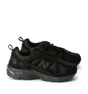 NEW BALANCE 878 Athletic Sneakers - Black