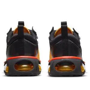 Nike Max 2021 Athletic Sneakers