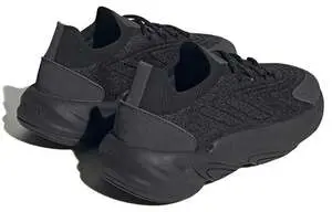 Adidas Ozelia Sneakers