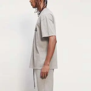 Fear Of God Fw20 Logo Tee 'heather Oatmeal - Grey/black