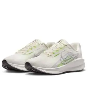 Nike Downshifter 13 Lace-up Sneakers - Silver/green