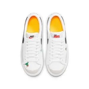 Nike Blazer Low '77 Sneakers