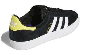 Adidas Gazelle Adv Sneakers - Black/white