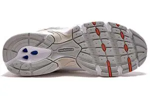 NEW BALANCE 530 Athletic Sneakers - White/silver