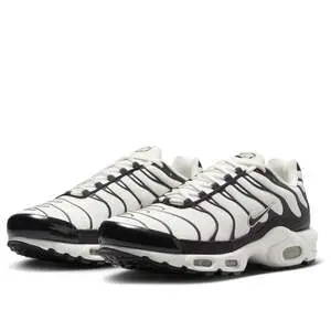 Nike Max Plus Essential - White/black