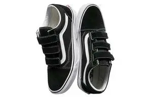 VANS Old Skool Velcro Suede Sneakers - Black