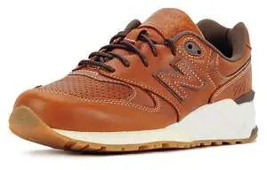 NEW BALANCE 999 Sneakers - Brown