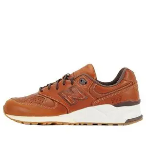 NEW BALANCE 999 Shoes - Brown