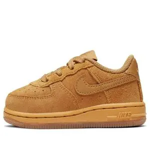 Nike Force 1 Lv8 3 Low Top Sneakers