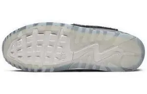 Nike X Undefeated Air Max 90 'anthracite