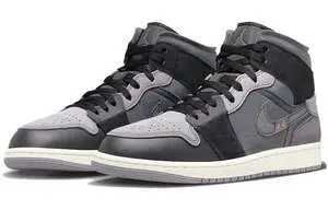 JORDAN Air 1 Mid Se Craft 'inside Out Black' Sneakers - Black/gray