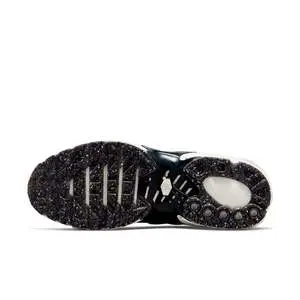 Nike Max Terrascape Plus Sneakers - Black/white