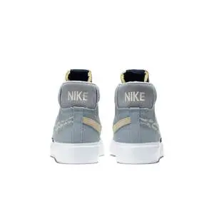 Nike Blazer Mid Sb Edge 'hack Pack' Sneakers - Blue