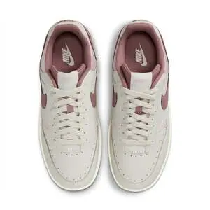 Nike Gamma Force Sneakers - Beige/brown