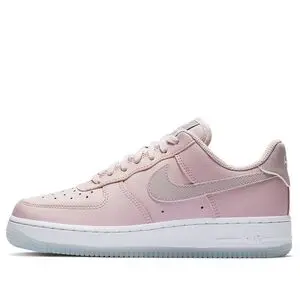 Nike Nike Air Force 1 '07 Essential Sneakers Light Pink