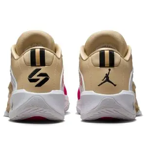 JORDAN Luka 3 Se "el Matador" Sneakers - White/gold/black