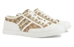 Gucci Gg Canvas Low Top Sneakers