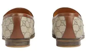 Gucci Loafer With Horsebit Detailing - Beige