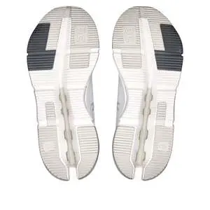 On Cloudnova 2 Sneakers - Ice/sand