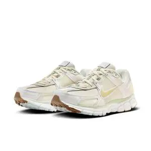 Nike Zoom Vomero - White/green