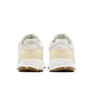 Nike Zoom Vomero - White/green