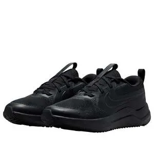 Nike Cosmic Runner Sneakers
