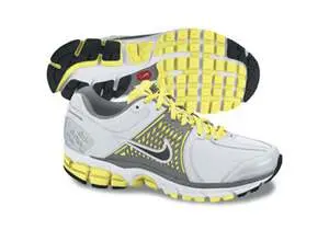 Nike Zoom Vomero Athletic Shoes