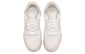 LOUIS VUITTON Trainers - Beige/white/grey