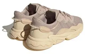 Adidas Originals Ozweego Sneakers - Brown