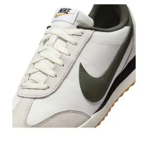 Nike Pacific Sneakers - Light Bone/sail/black