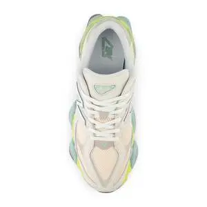 NEW BALANCE 9060 'moonbeam Vintage Rose - Beige/green